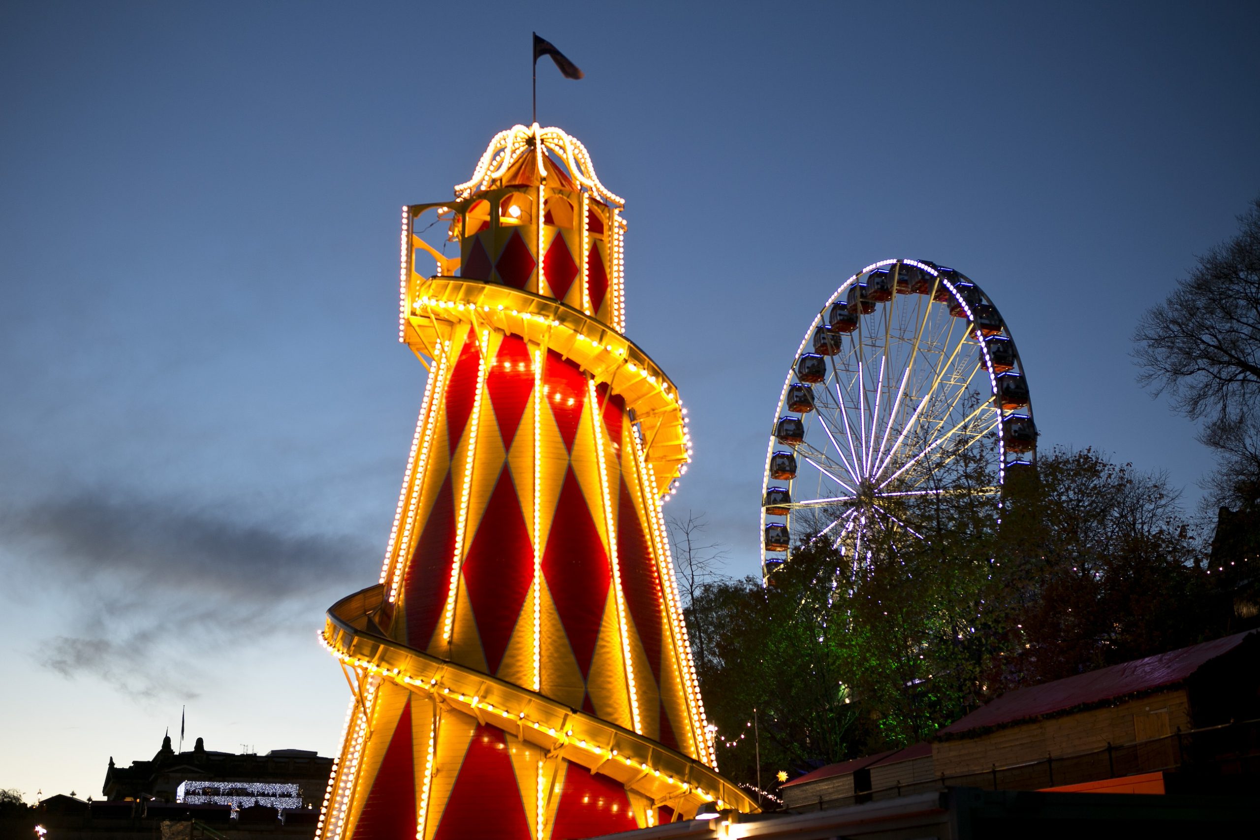 Visiting the Edinburgh and Glasgow Christmas Markets! [STUDENT BLOG ...
